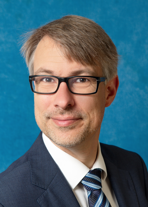 Dr. Hendrik Schultzky - R&W Fachkonferenzen